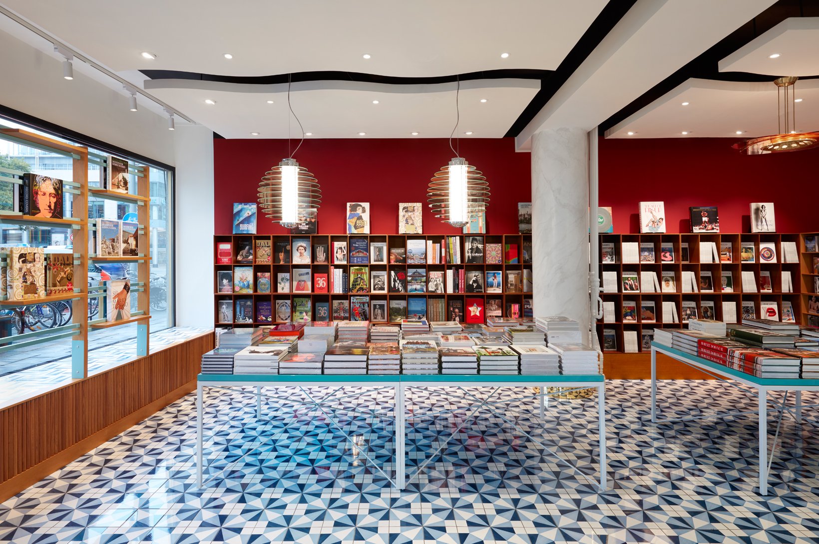 TASCHEN Verlag: Store Köln TASCHEN Verlag: Store Köln